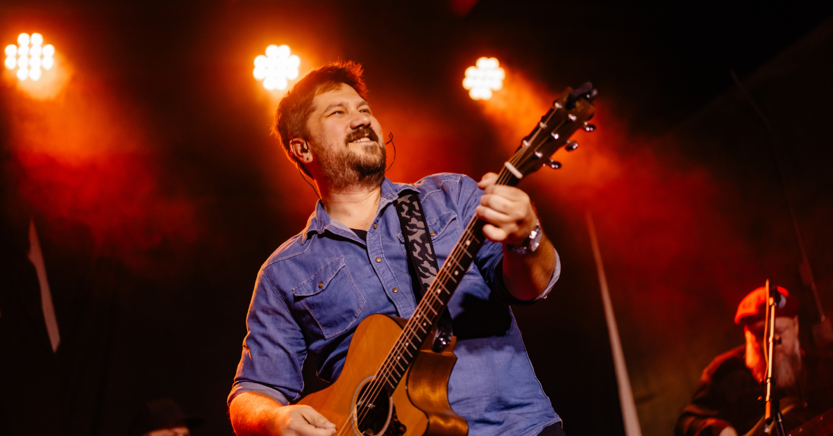 Jason Kirkness Opens Rehearsal Space For Local Musicians – Country’s Local